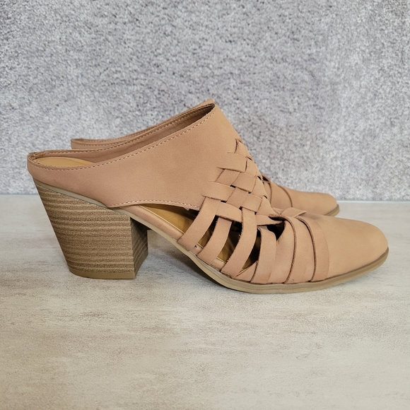 Universal Thread | Shoes | Universal Thread Aiden Huarache Mule Womens ...